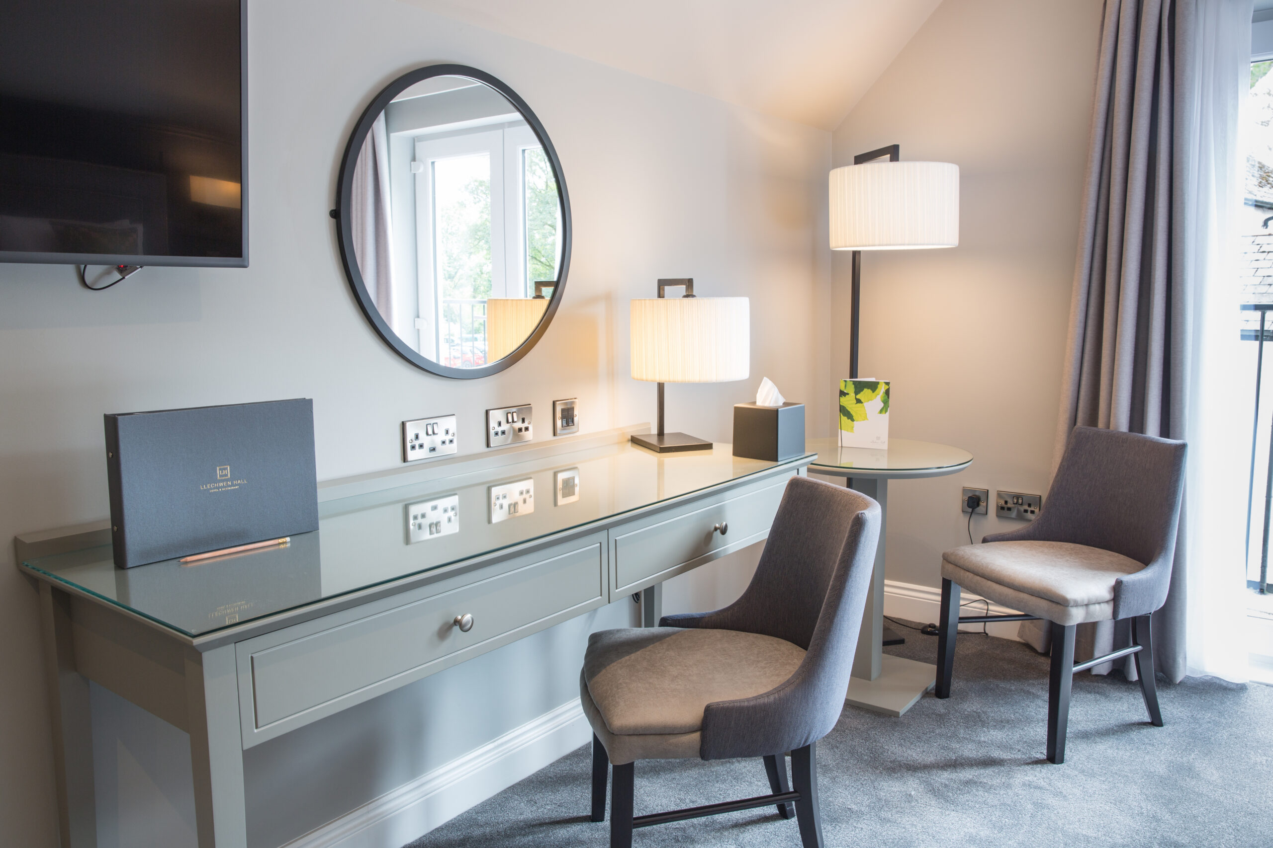 Llechwen Hall Hotel | Visit Caerphilly